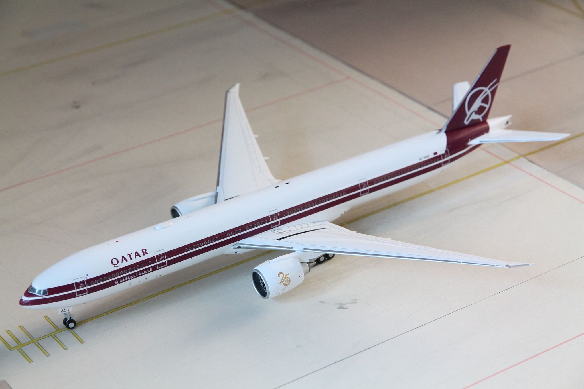 1:200 Qatar "25th Retro" B777-300ER A7-BAC Gemini200 A7-BAC G2QTR1145 ...