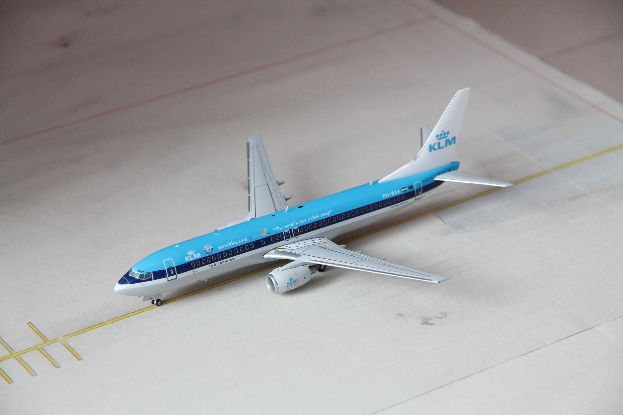 1:200 KLM Boeing 737-800 PH-BXA JC Wings XX20144 - Diecast Trading