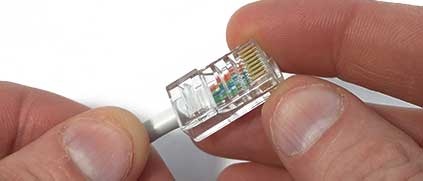 Netwerkkabel maken - Klusspullen.nl