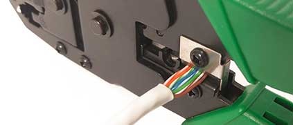 Netwerkkabel maken - Klusspullen.nl