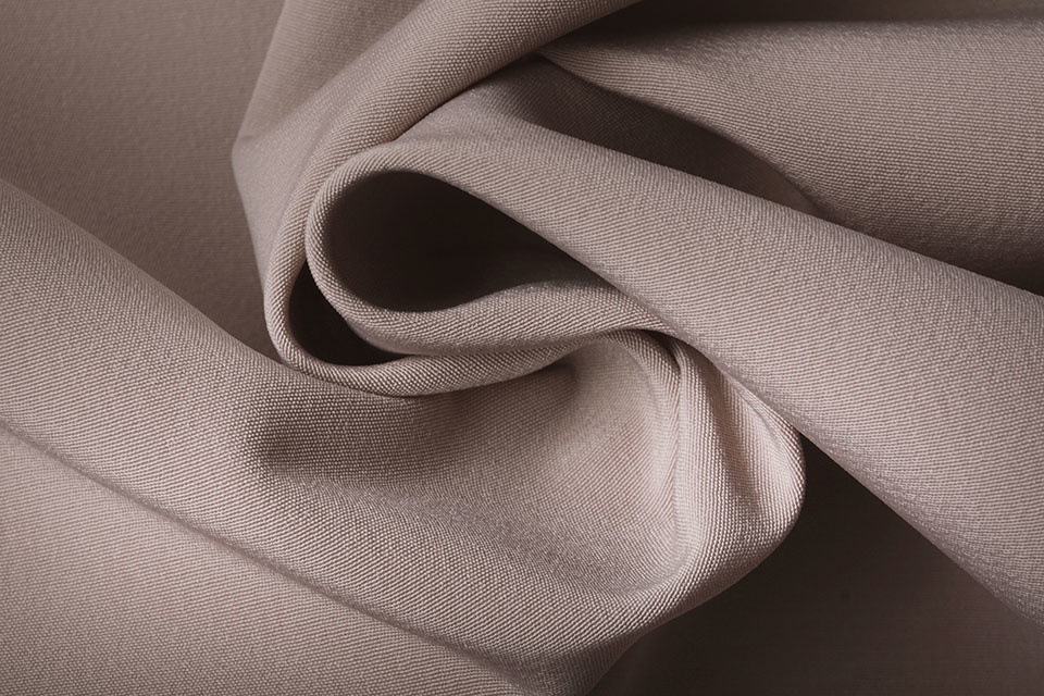 Cupro Fabric Powder Pink - Boelens Modestoffen