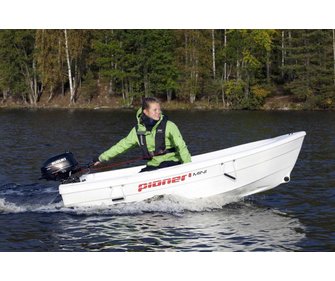 Pioner 8 Mini Kunststof Boot | Boot4.nl