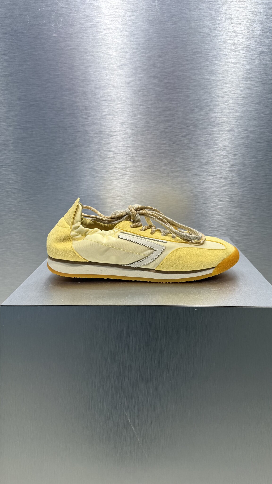 Panther Sneakers - Double Cream - JUULS STORE