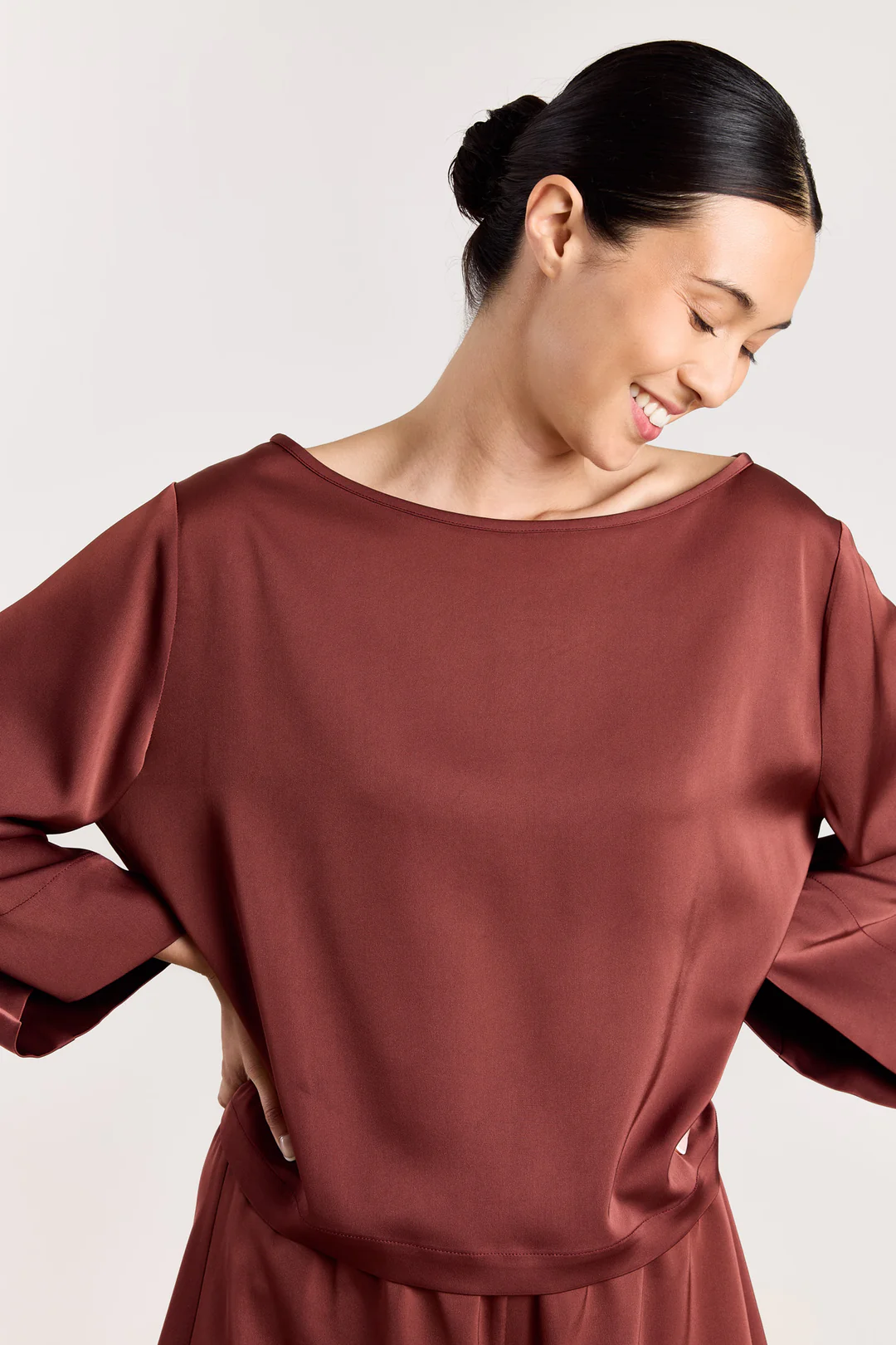 Margot Top - Cranberry - JUULS STORE