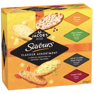 Engelse Zoute Snacks | Walkers Chips | Jacobs Cheese Crackers etc ...