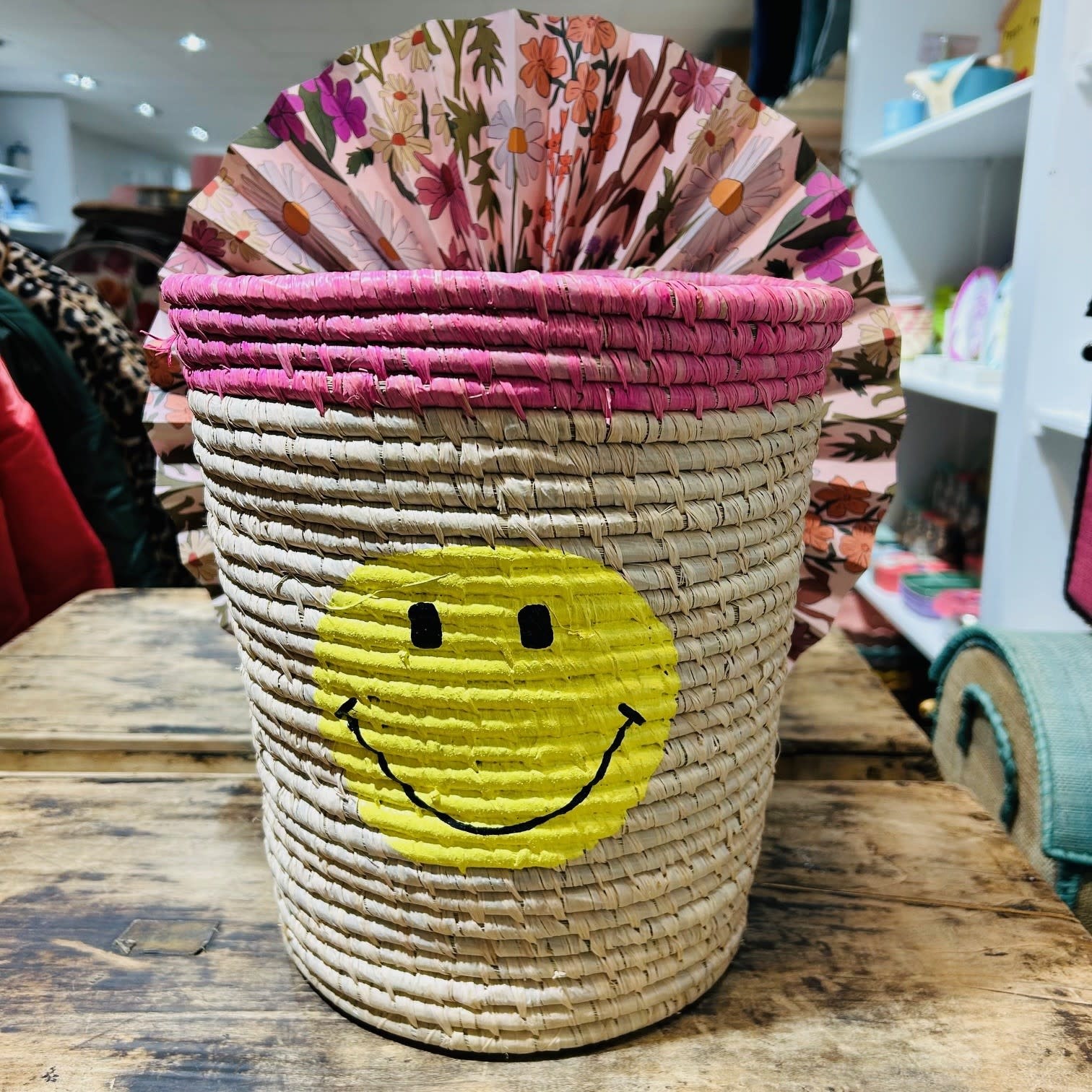 Rice Raffia mand rond medium Nature Smiley - Heerlijck Thuis