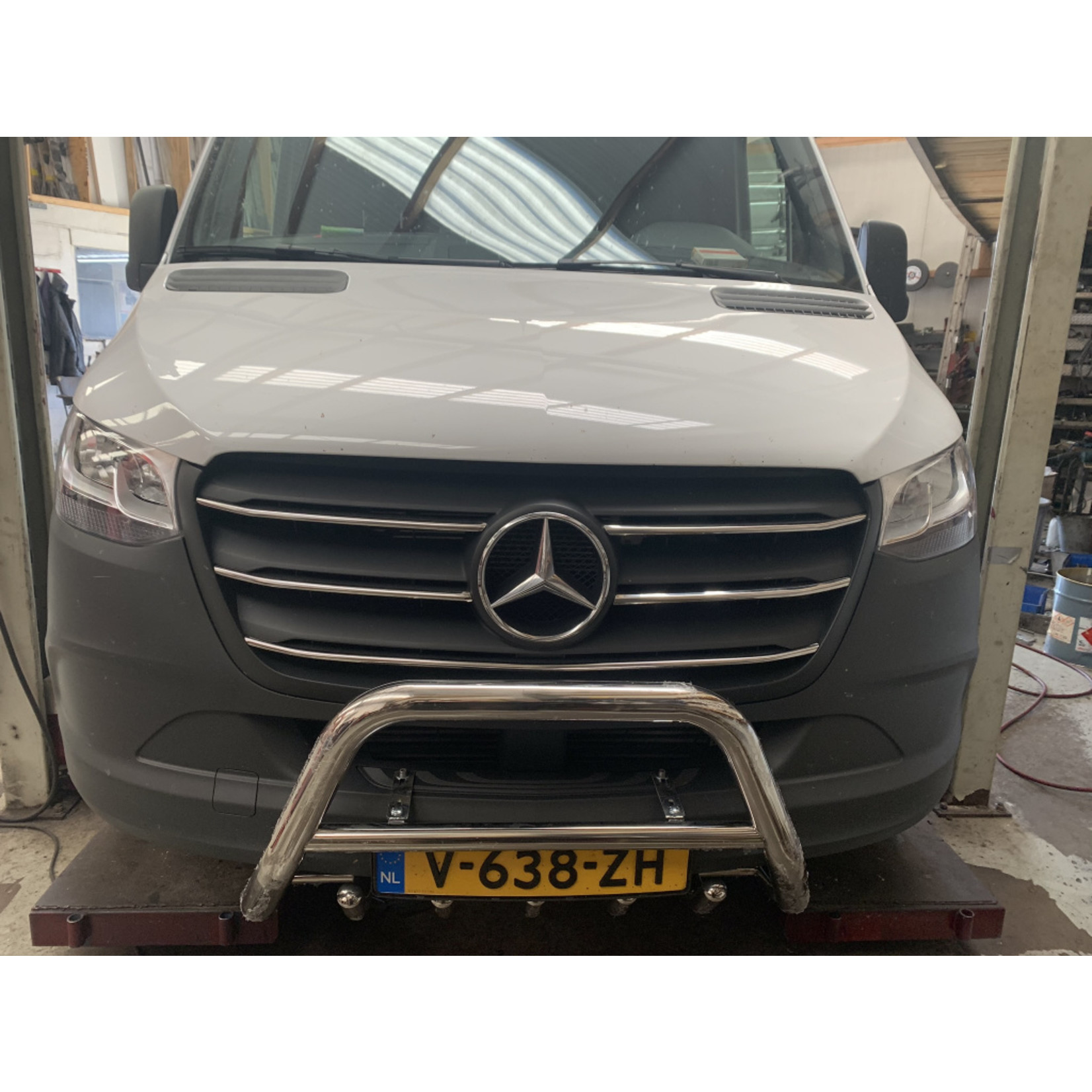 MB Sprinter W907 Bullbar Pushbar - Best-Carstyling