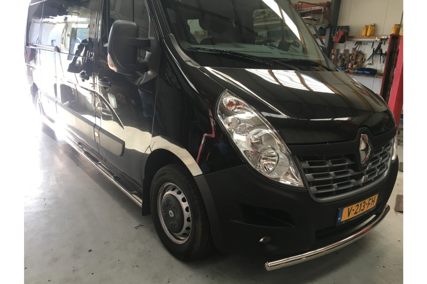 Renault Master Sidebars Sidesteps met opstapjes L3/L4 - Best-Carstyling