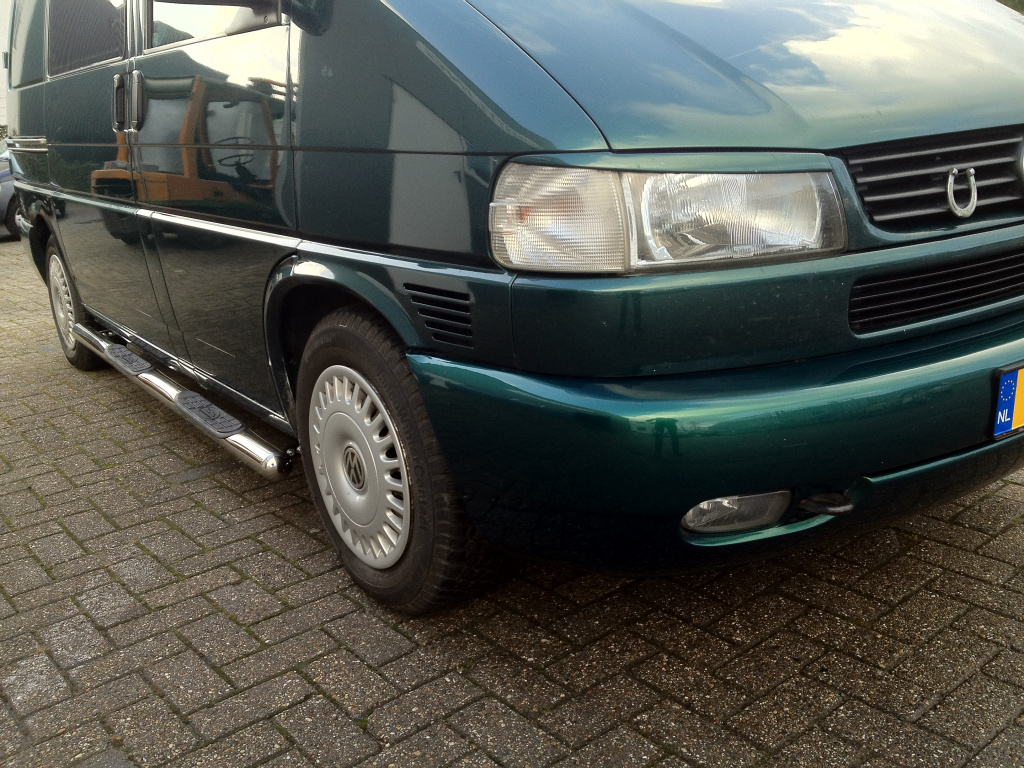 VW T4 Sidebars 70 mm met steps L1 - Best-Carstyling