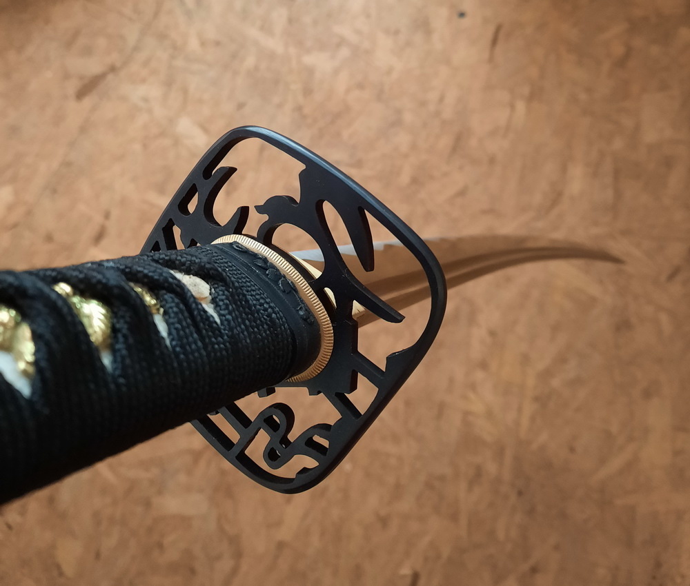 Black Bird katana zwaard met rode saya - Zwaarden kopen | Zwaarden ...