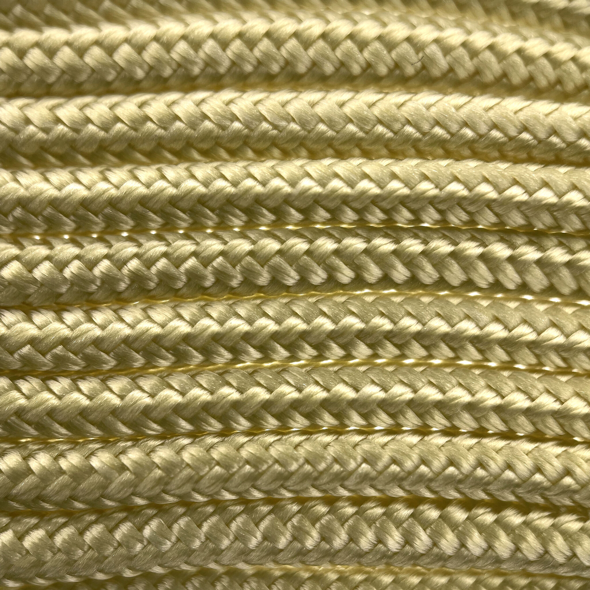 Koop Paracord 425 type II Champagne Gold bij dé expert - 123Paracord