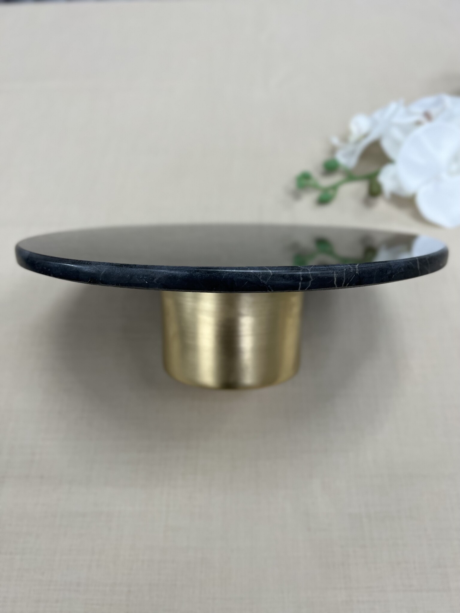 MERMER 28CM METAL AYAKLI SIYAH SUNUM TABAGI - LimanOnline.com