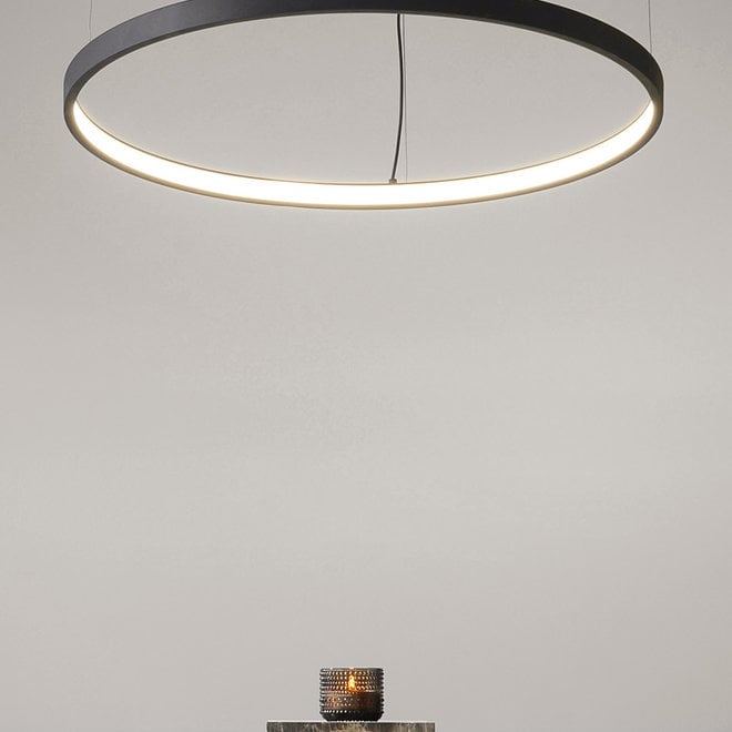 LED ring hanglamp HALO ø790 mm - zwart - Lightinova - Professionele ...