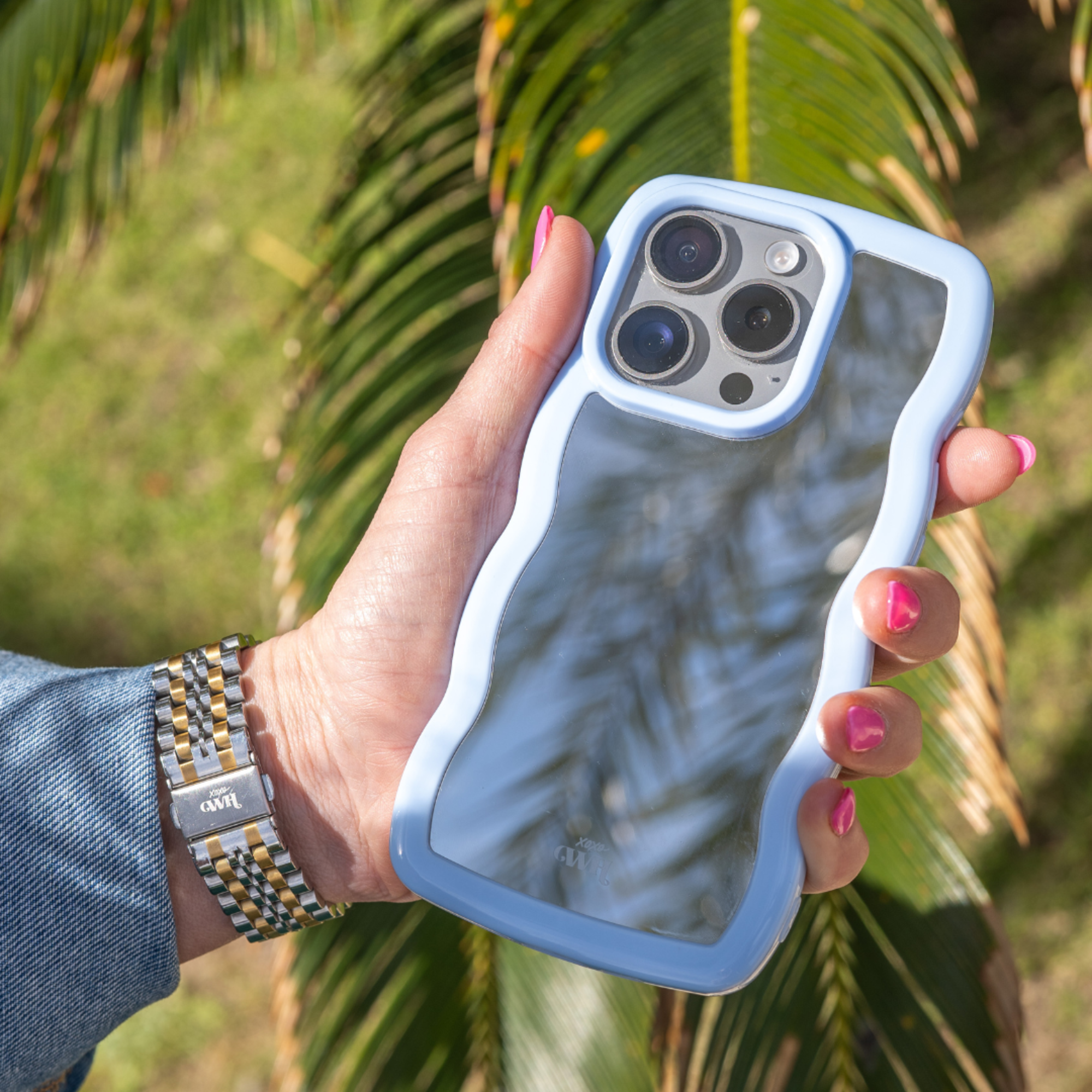 xoxo Wildhearts Wavy mirror case Blue - iPhone 13 Pro - Phone-Factory