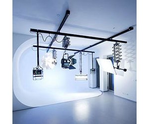 Compact Ceiling track system 5.0 x 5.0m - At FotoFlits.com - FotoFlits