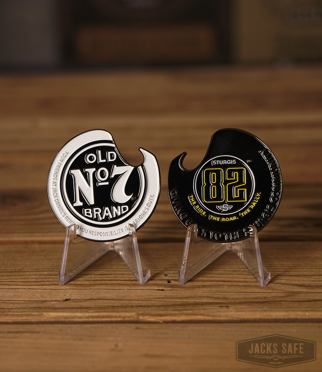 Jack Daniel's - Sturgis 82 coin - 2022 - Black 82 logo - White Old nr ...