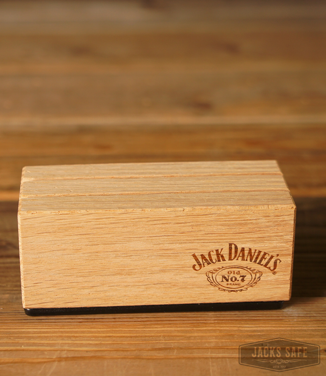 JACK DANIEL'S - PROMO ITEMS - OLD NR 7 - WOOD STAND FOR MENU WITH META ...