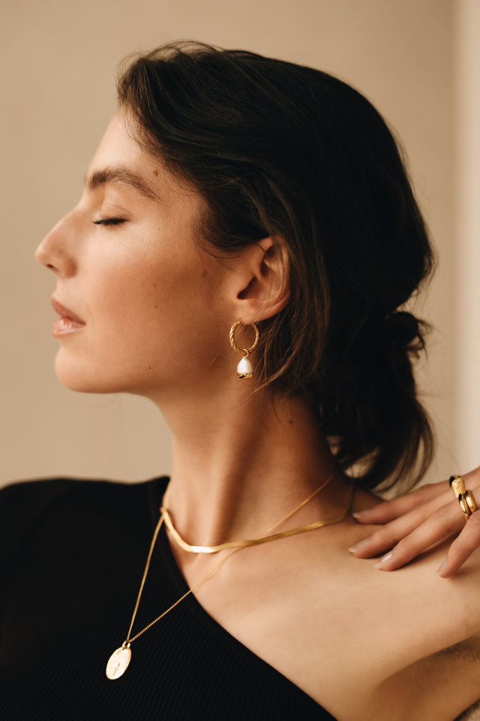 Pearl Earring Charm Shinju, Gold Plated - Taj Amsterdam