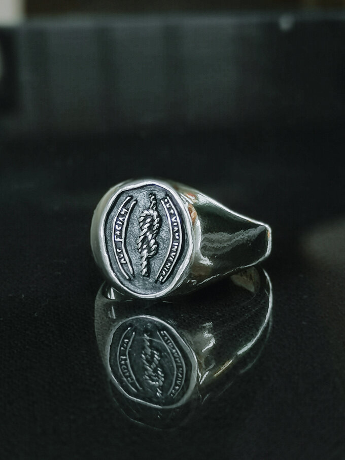 Silver Men's Signet Ring With Symbol Vibodh - Taj Amsterdam