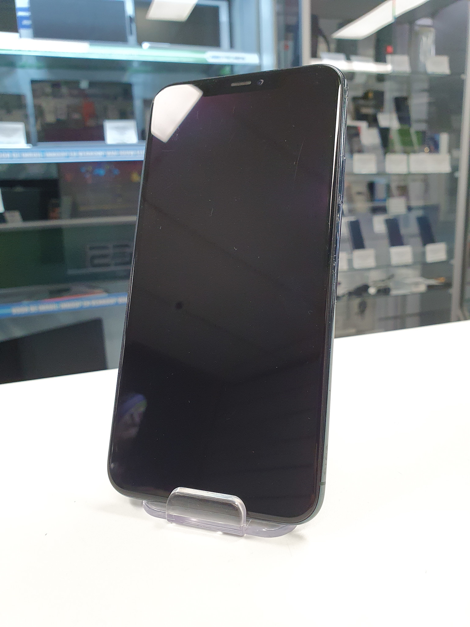 Apple iPhone 11 Pro Max - 64GB (12052) - Usedtronics