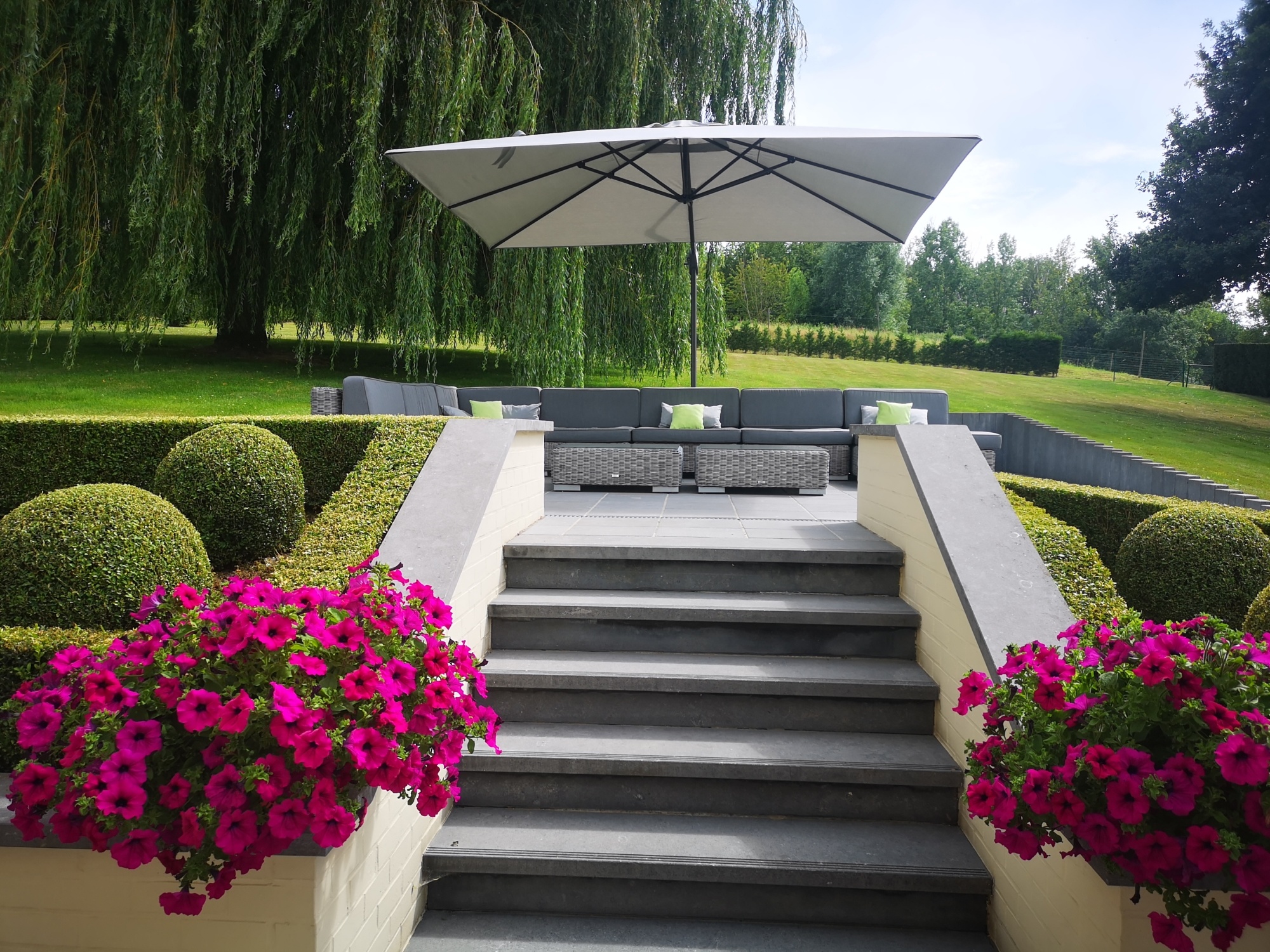 Hoe kun je een tuin inrichten? - AVH Outdoor Tuinmeubelen