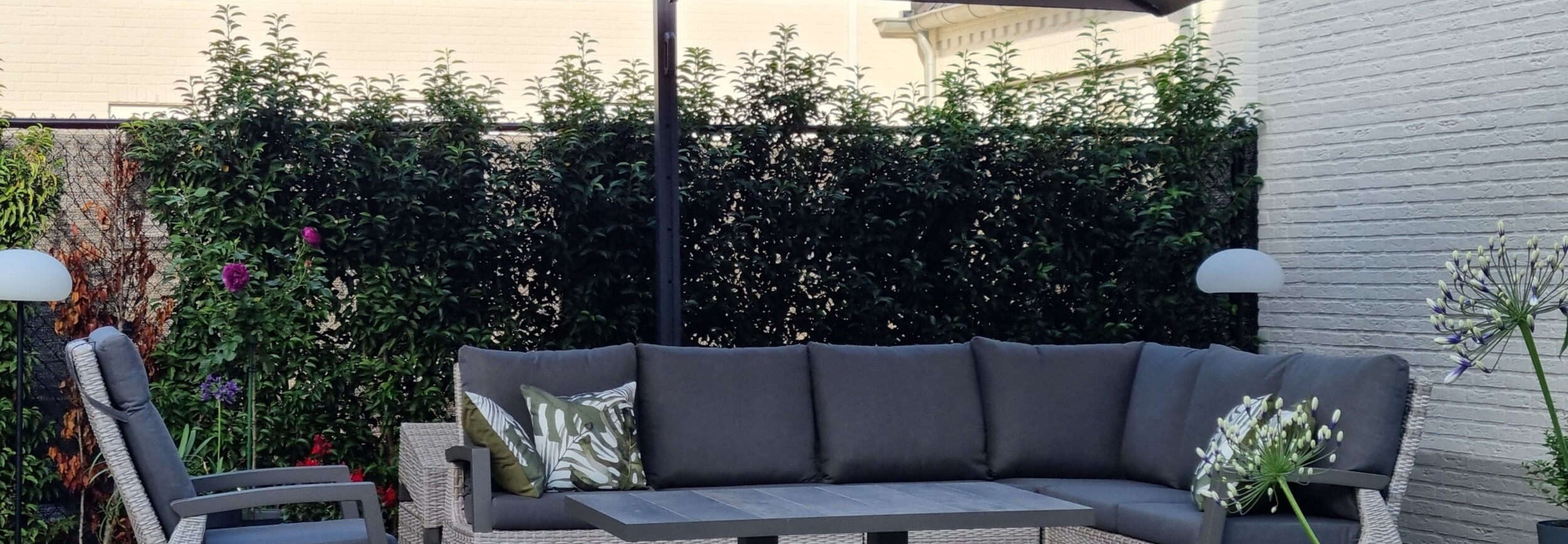 De Complete Gids voor Stijlvolle en Functionele Tuinmeubelen - AVH ...