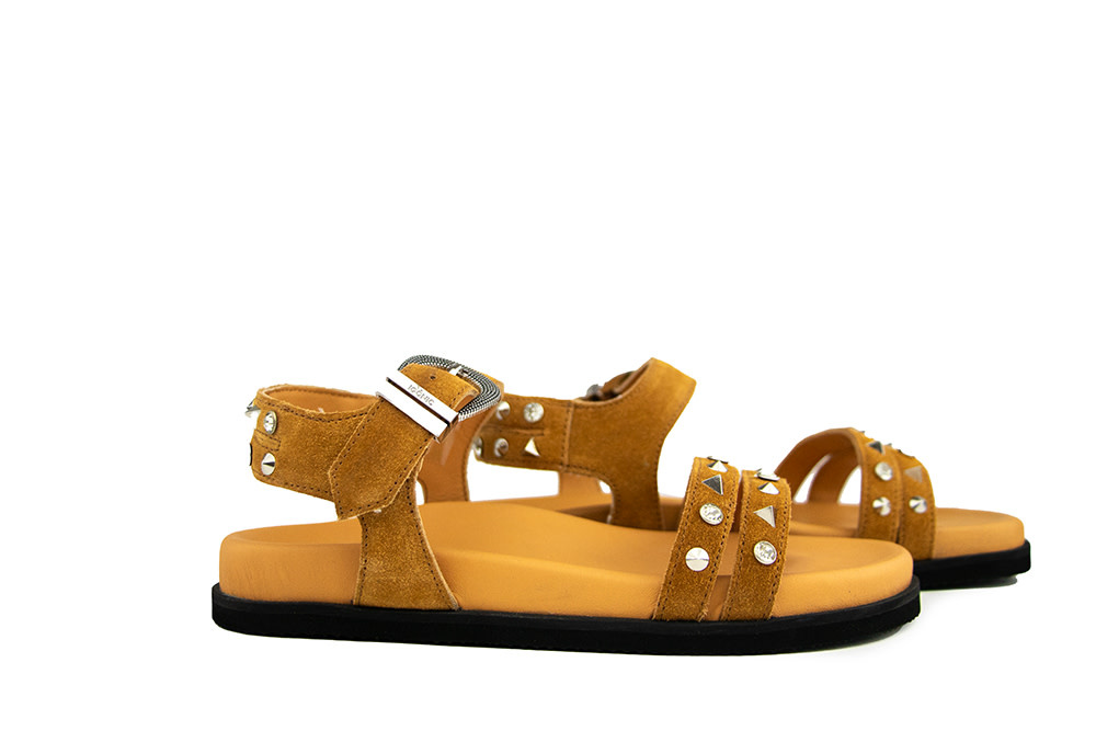 IQONIC Sandaal Lyon 3 Camel Studs - Gratis verzending in NL va €40 ...
