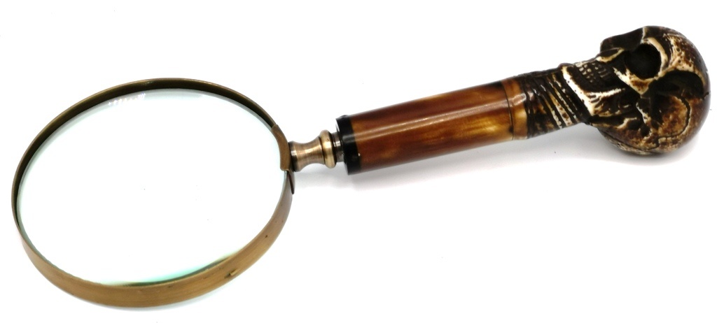 Gothic Magnifying Glass with Skull Handle | Boutique Trukado - Boutique ...