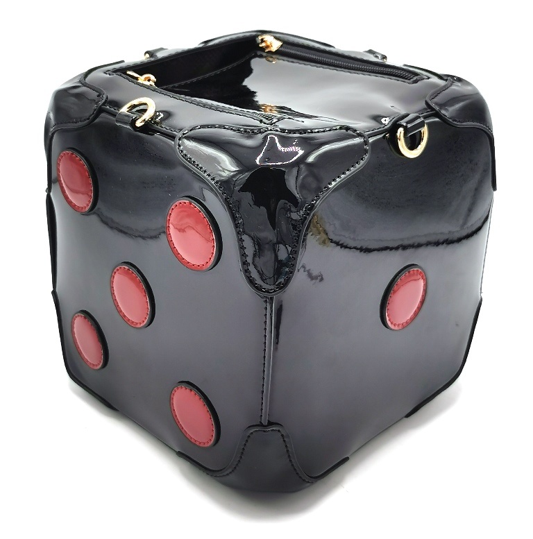 Fantasy tas Dobbelstenen Zwart/Rood | Boutique Trukado - Boutique Trukado
