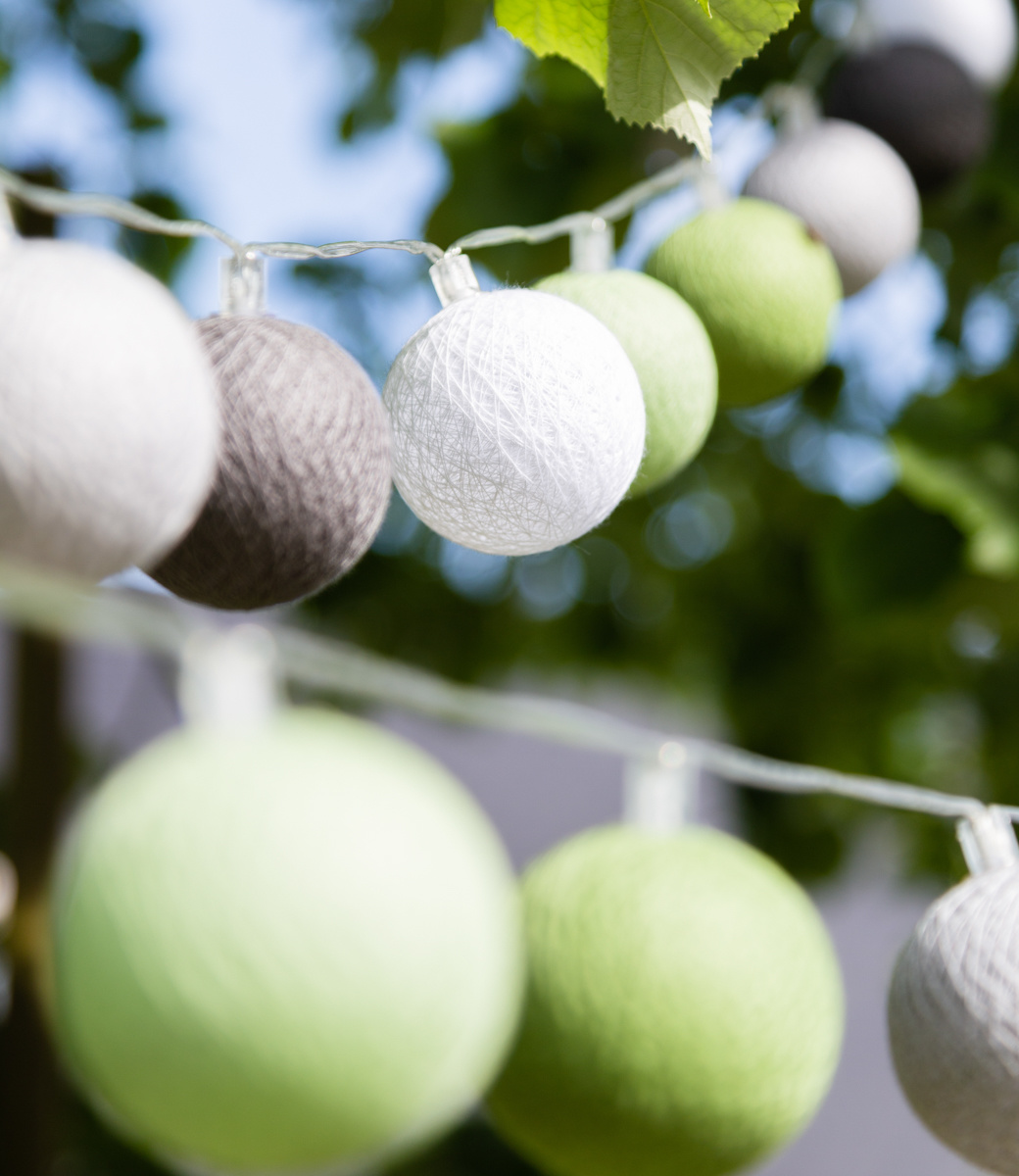 Lichterkette Cotton Balls