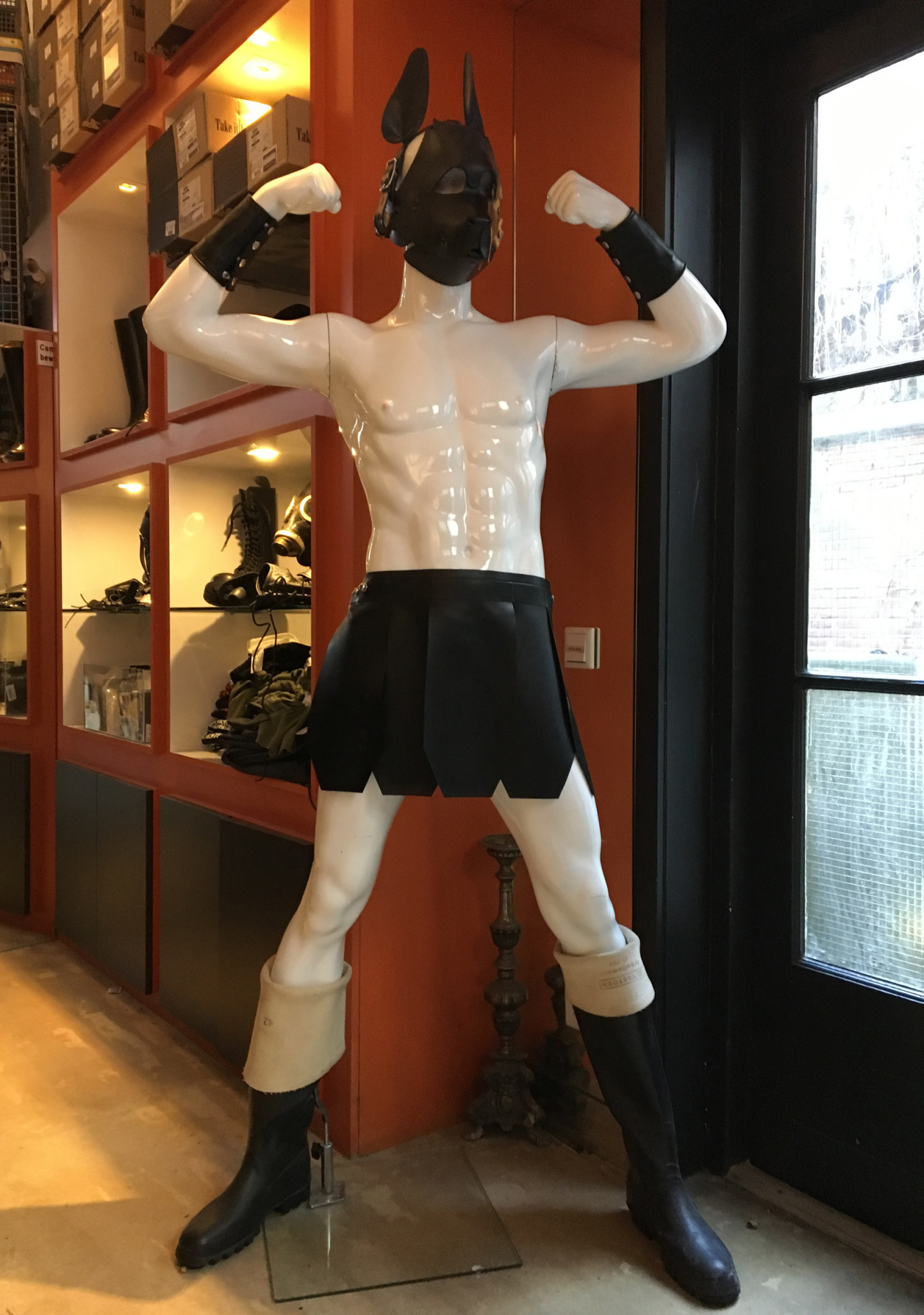 RoB Rubber Roman Kilt Black - RoB Amsterdam