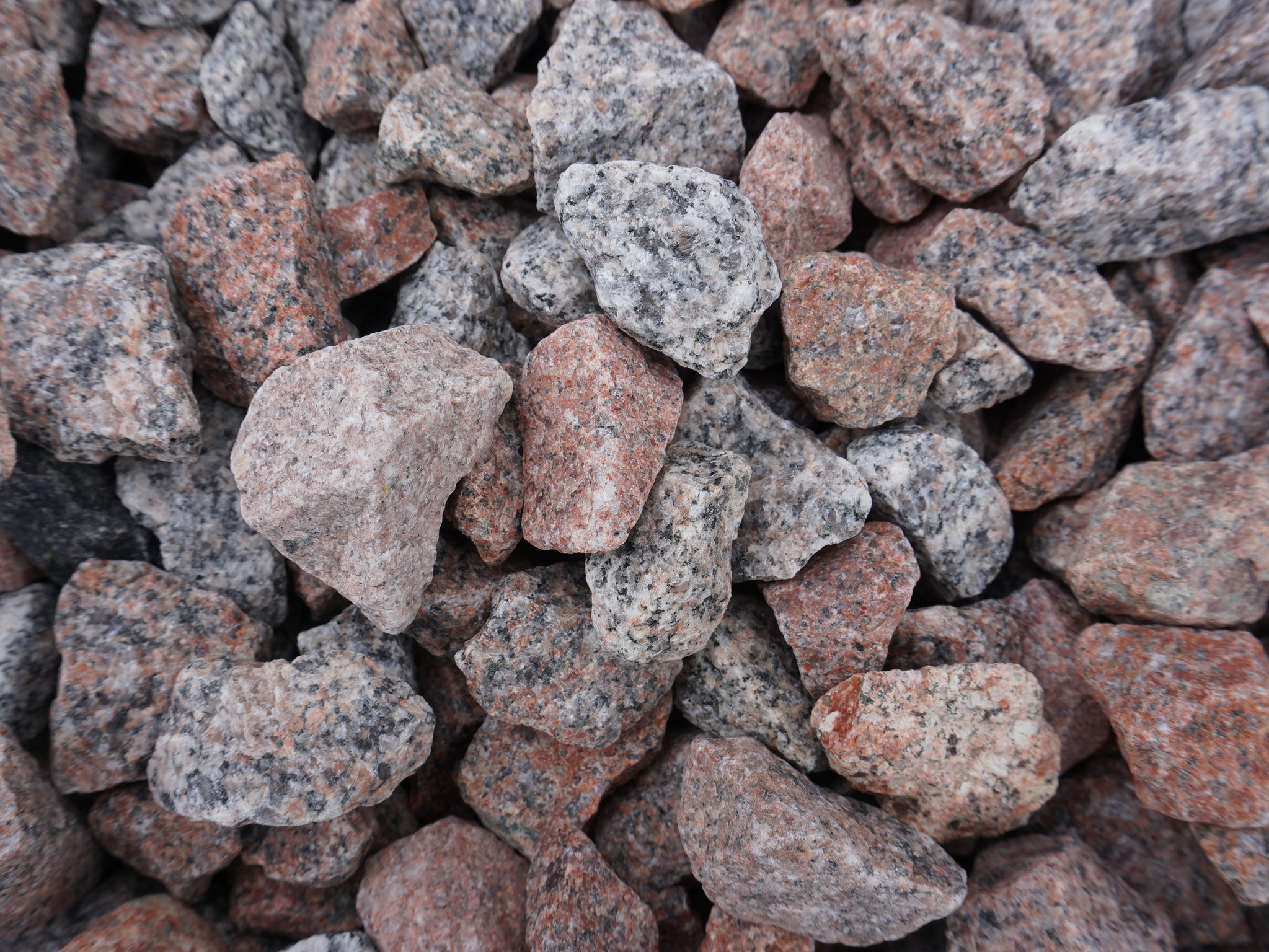 Graniet split roze 16-25 mm - Reijmer Sierbestrating