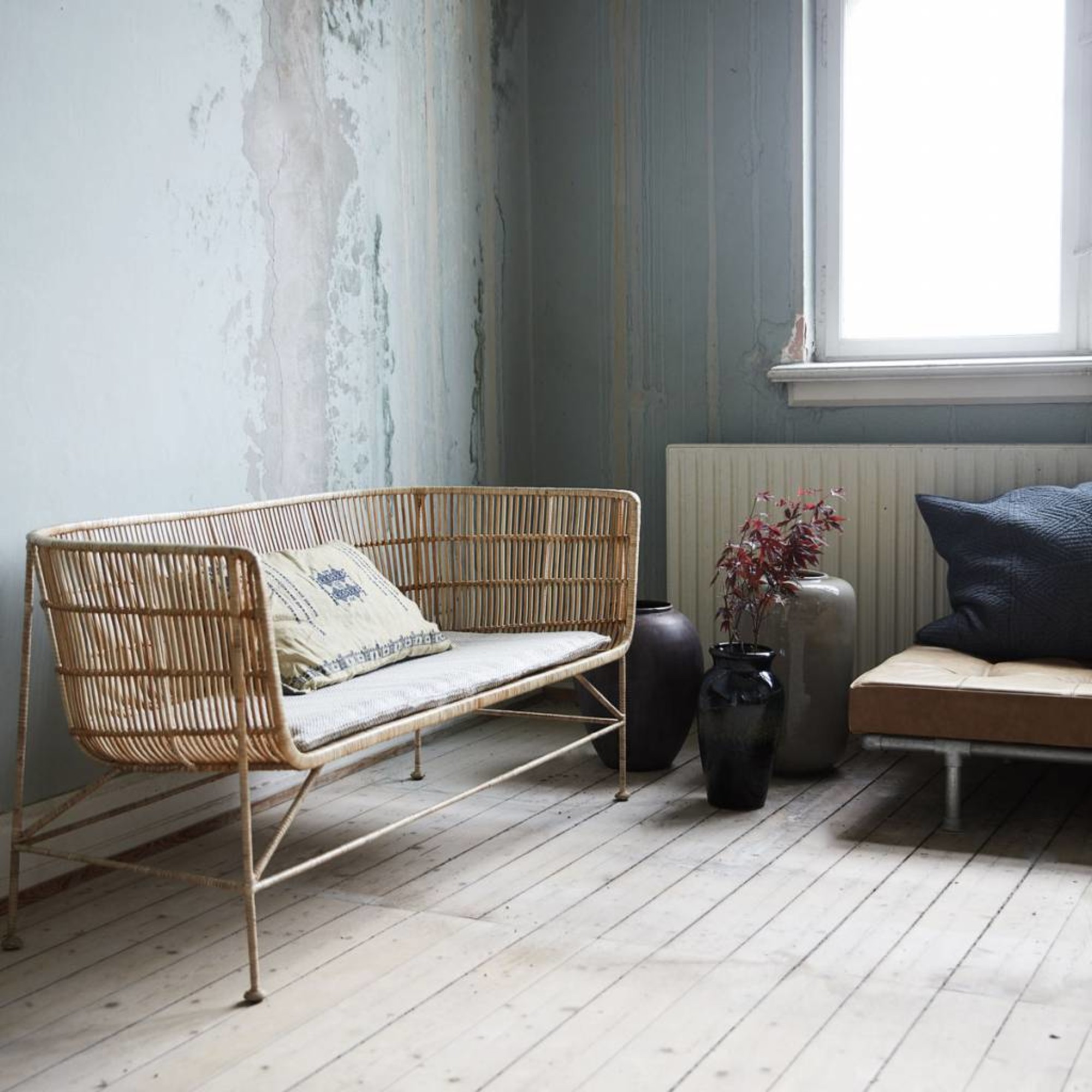 House Doctor Coon sofa natural rotan bank - Living and Company