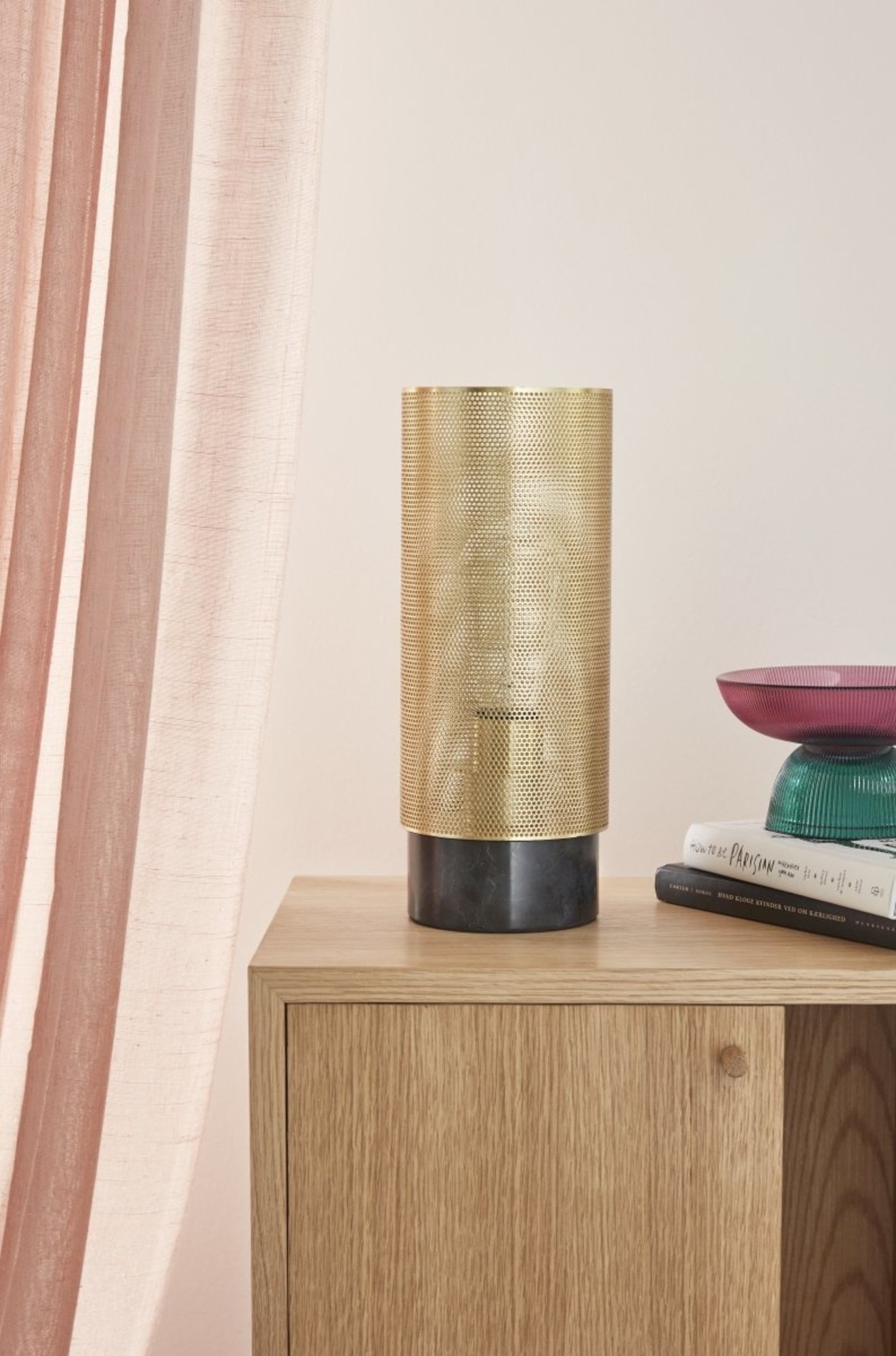 Hübsch Table lamp - brass / black - LIVING AND CO.
