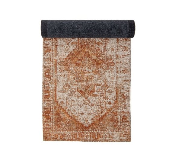 Carpets - LIVING AND CO.