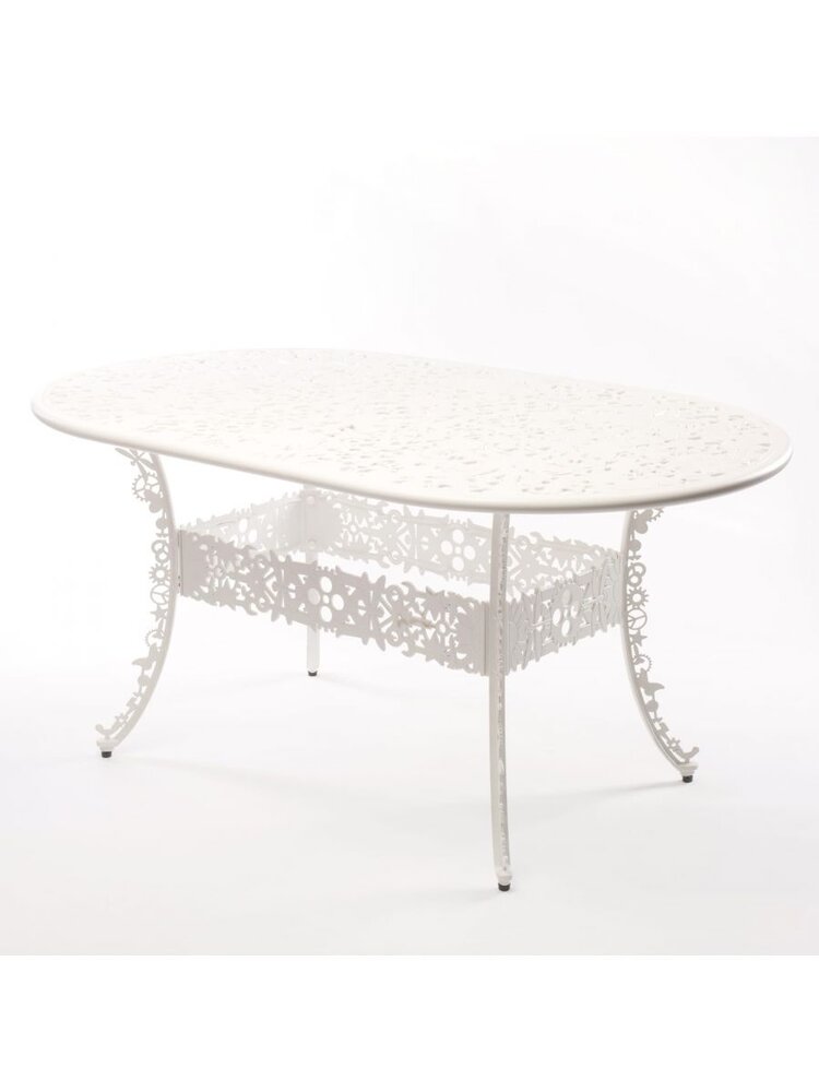Tavolo collezione Seletti Industry ovale bianco - LIVING AND CO. Tavolo collezione Seletti Industry ovale bianco - LIVING AND CO.