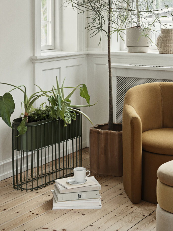 Broste Copenhagen Fenja planter on standard green set of 2 pieces ...