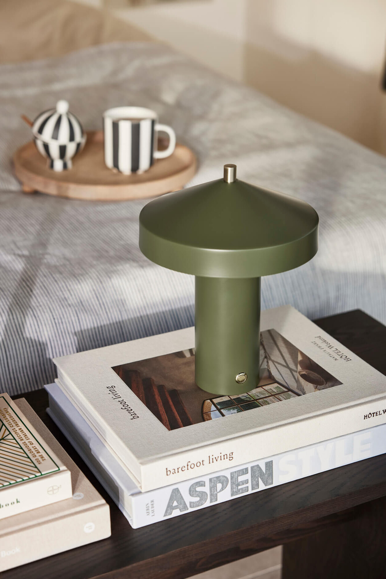 OYOY Hatto lamp olive - LIVING AND CO.