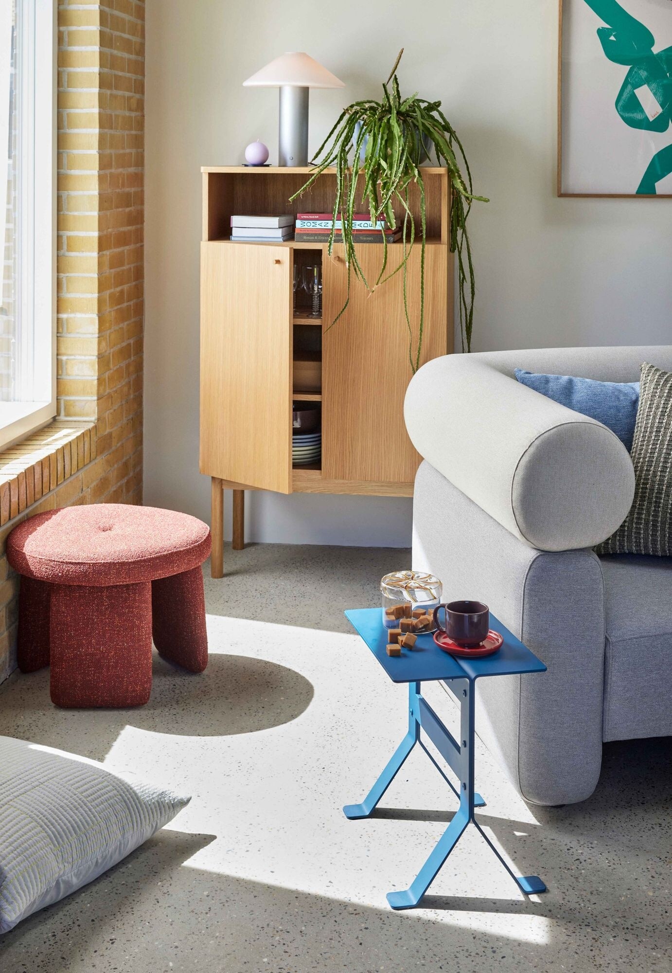 Hübsch Rocco pouf red - LIVING AND CO.