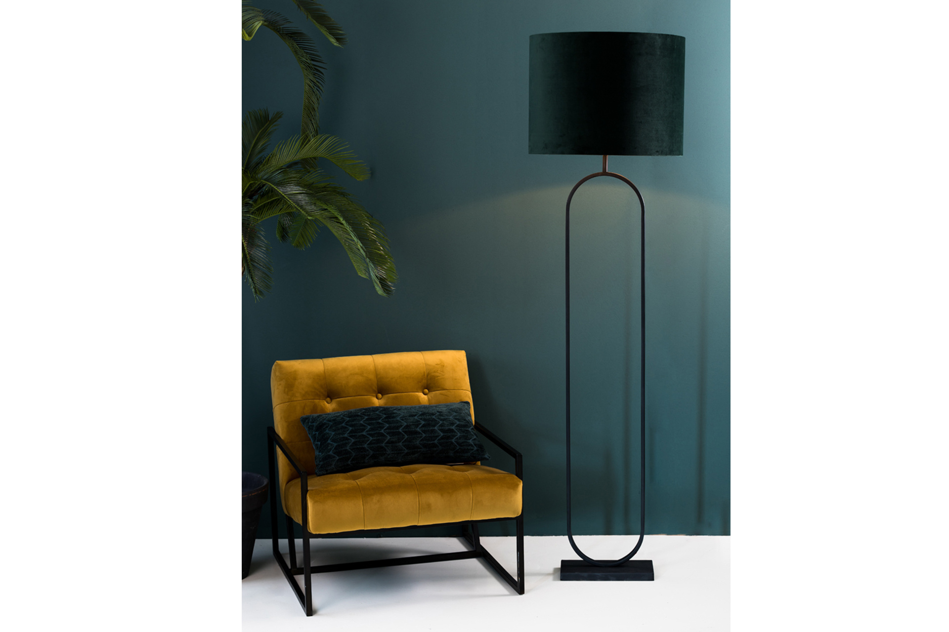 Vloerlamp 30x15x142 cm JAMIRI mat zwart - Gratis thuisbezorgd - De Woon ...