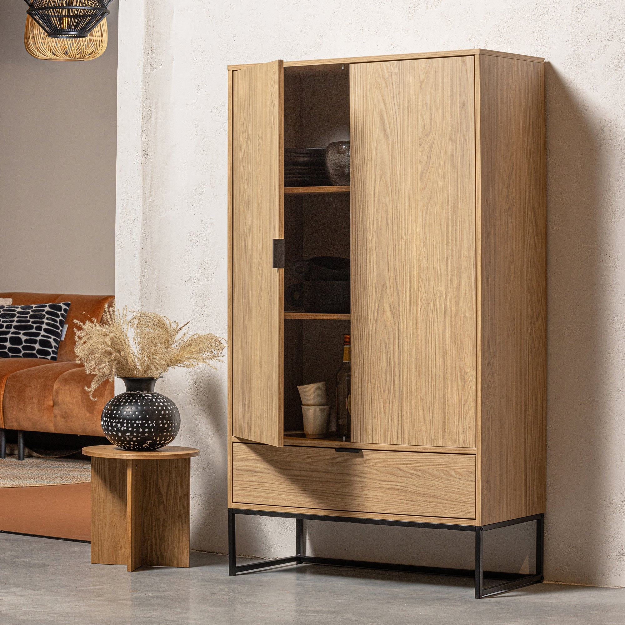 Silas 2-deurs kast eiken decor [fsc] - Gratis thuisbezorgd - De Woon Winkel