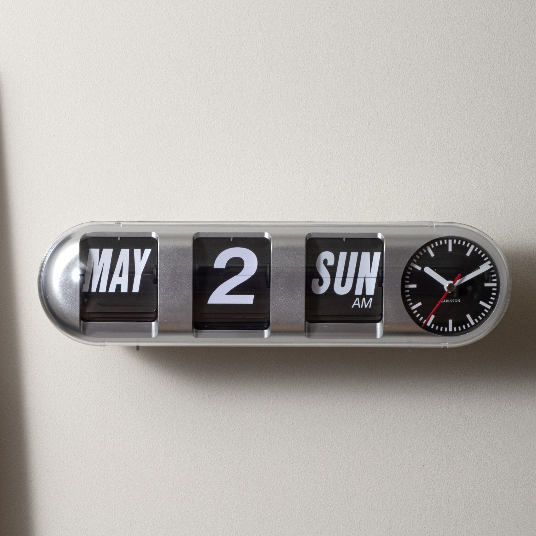 Wandklok Tube Flip zilver - Gratis thuisbezorgd - De Woon Winkel