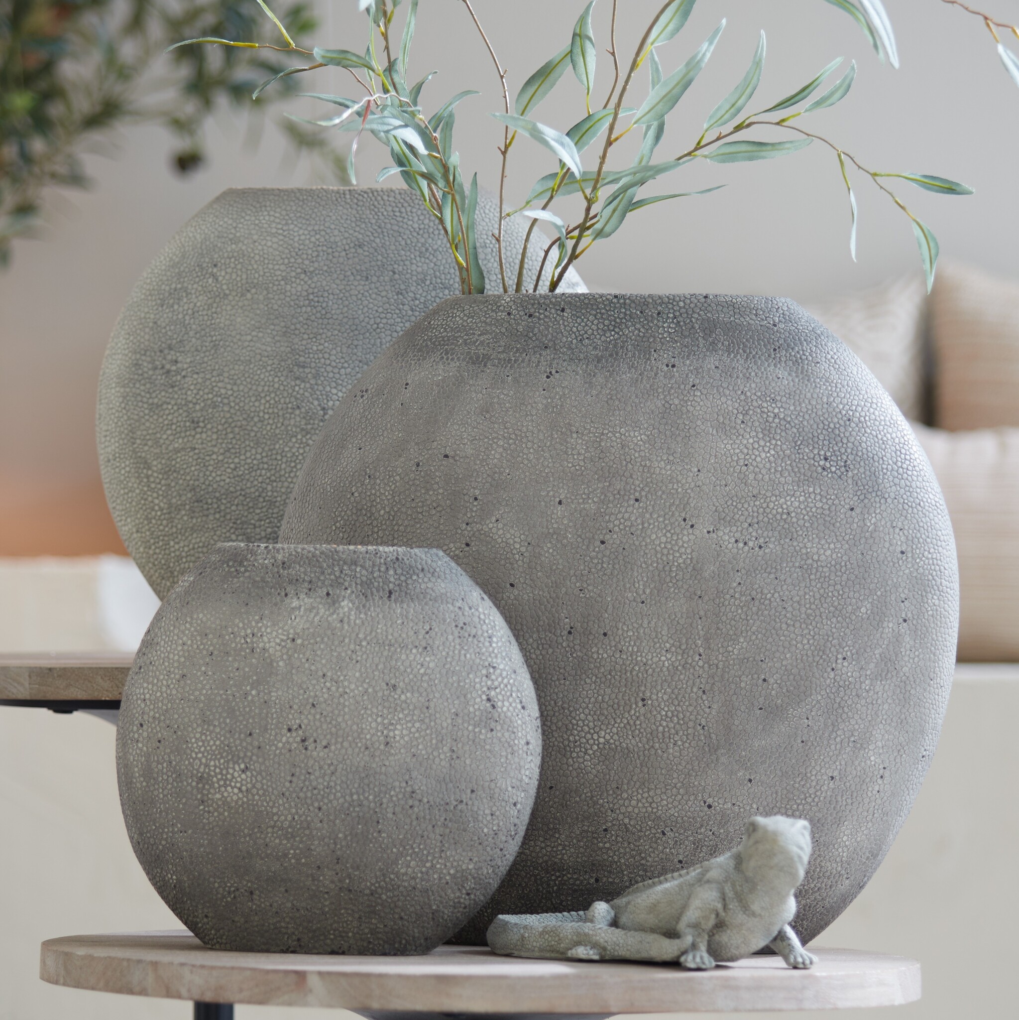 Vaas deco RAYSKIN grijs -40x14x36 cm - De Woon Winkel