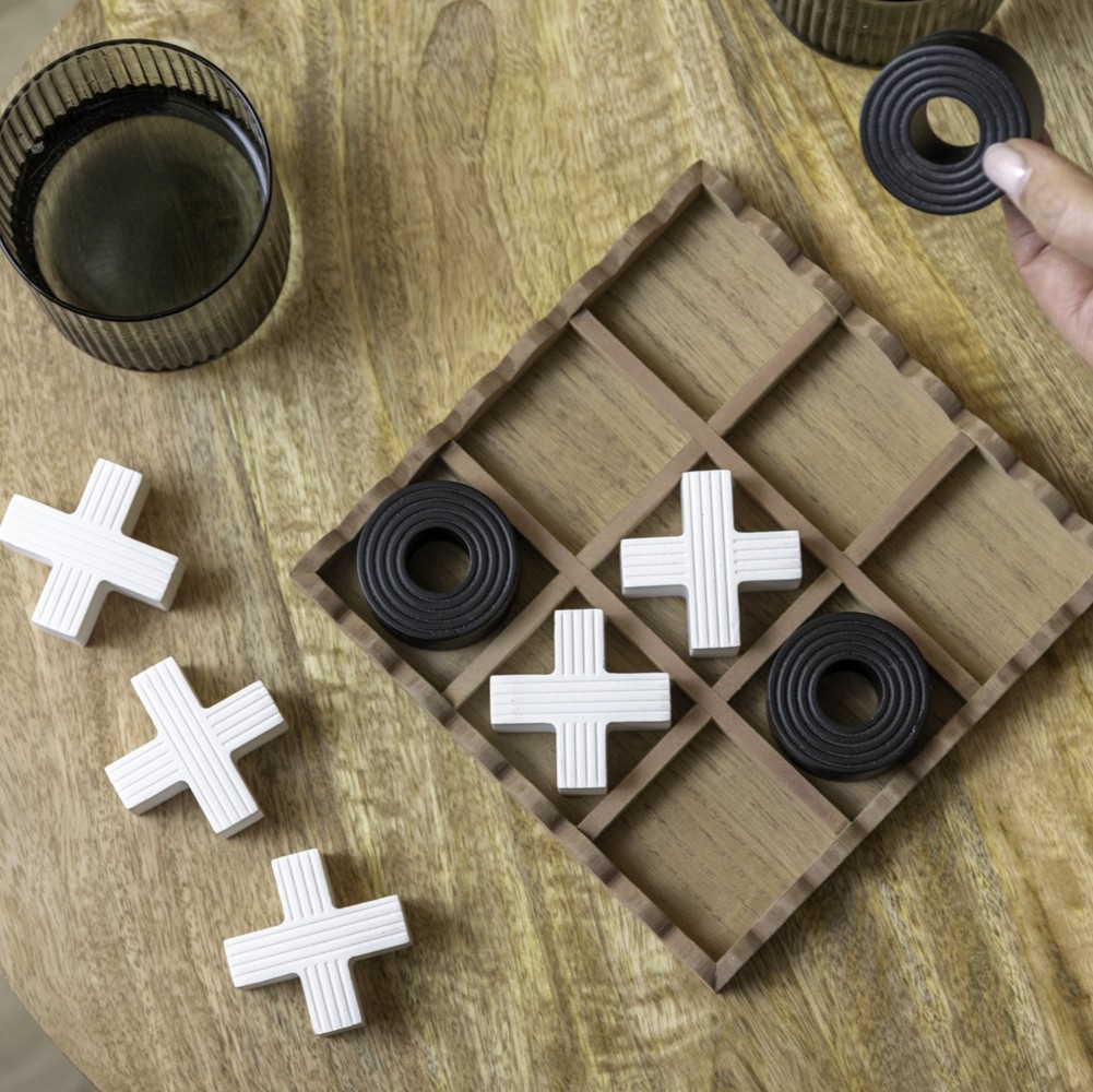 Tic Tac Toe Bordspel van Present Time | Stijlvol Boter Kaas en Eieren ...