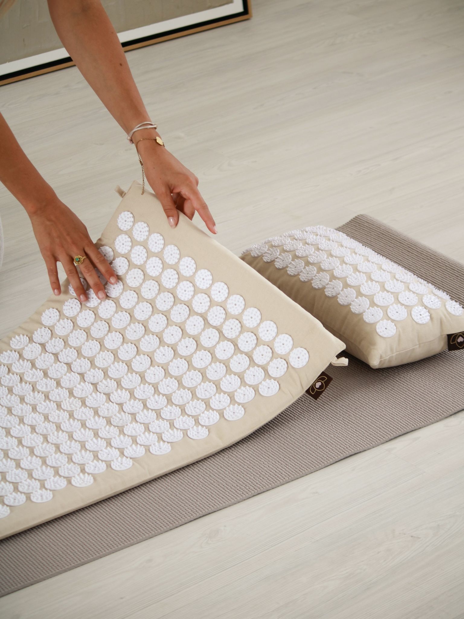 Set spijkermat en spijkerkussen sand - Lotus - Superyoga