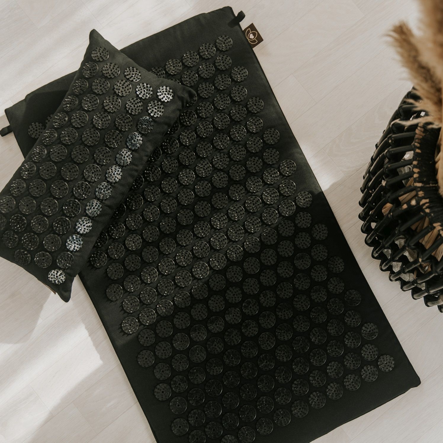 Spijkermat zwart - Lotus - Superyoga