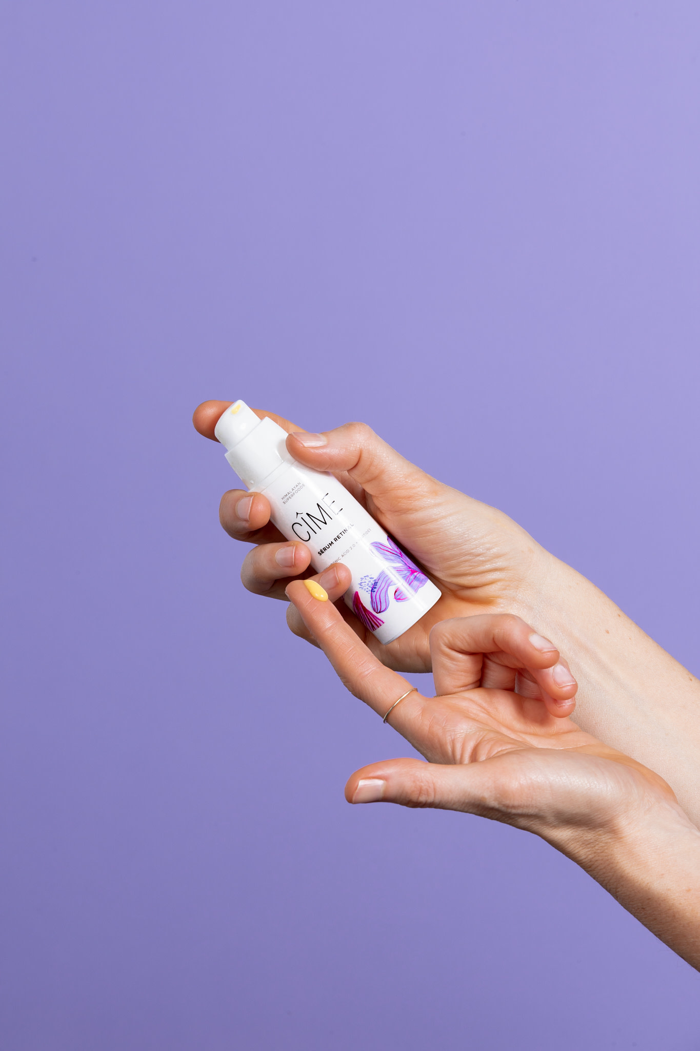 Honestly Aging Retinal serum 30ml - Roos met witte Stippen