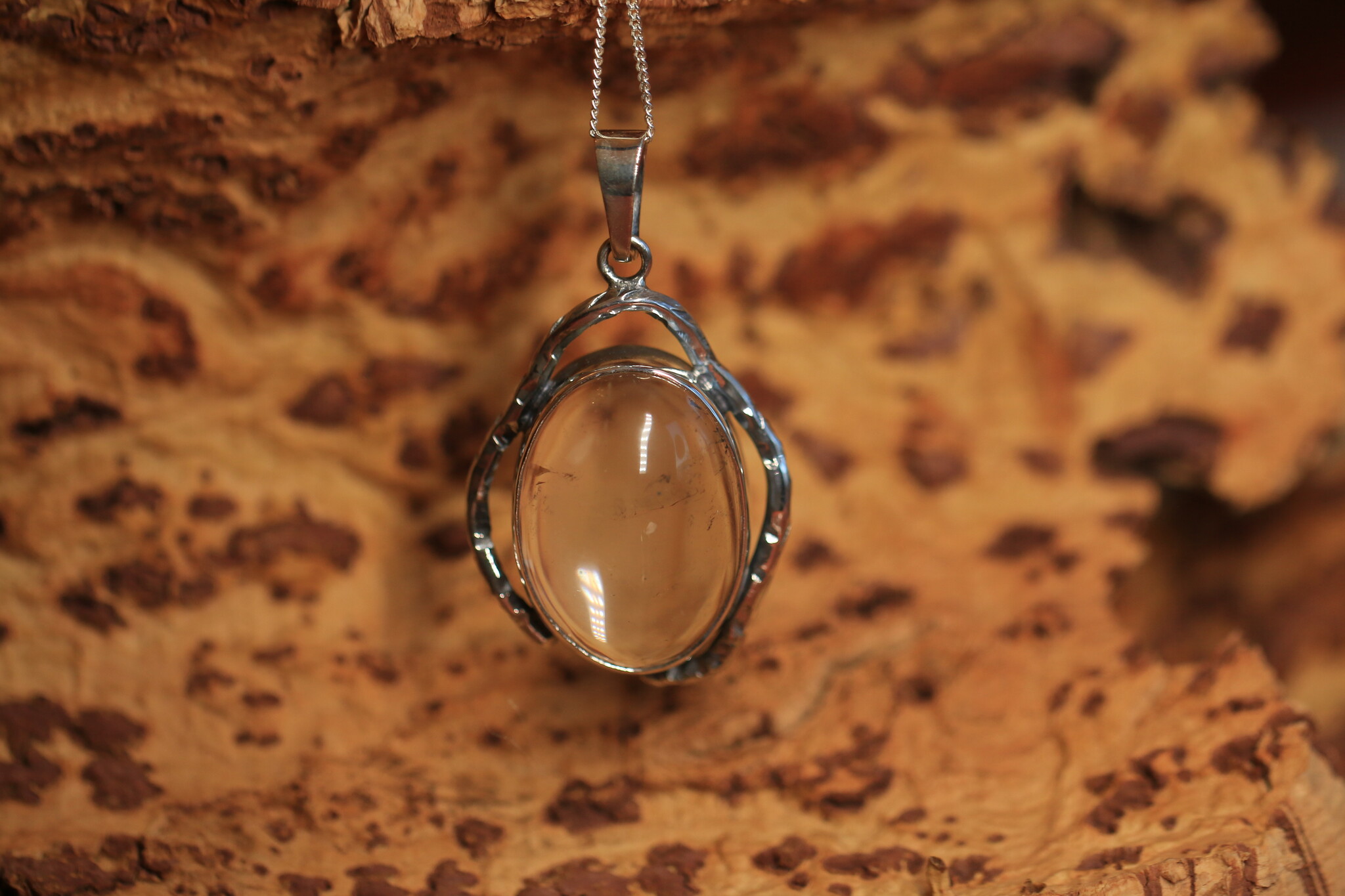 Hanger Bergkristal "Vavatenina" - LiAtelier