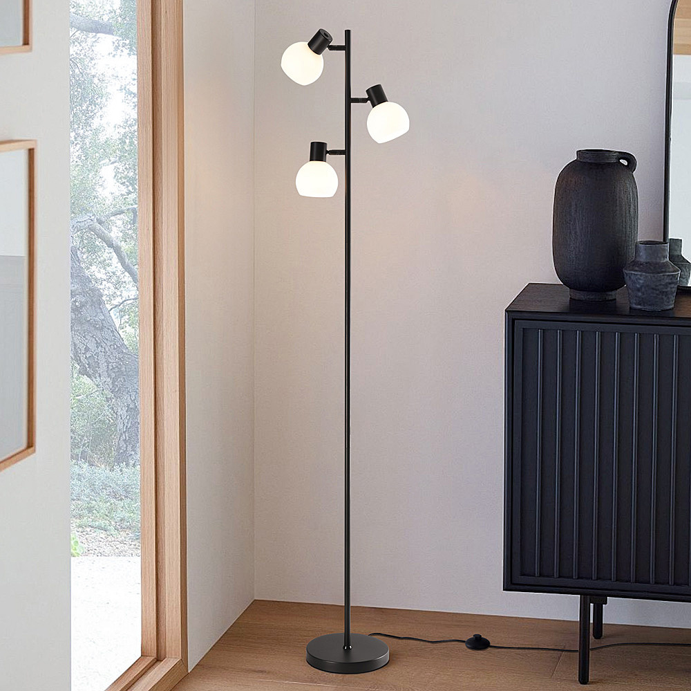 Vloerlamp Pieta met melkwit glas - draaibaar - PrikkabelLED.nl