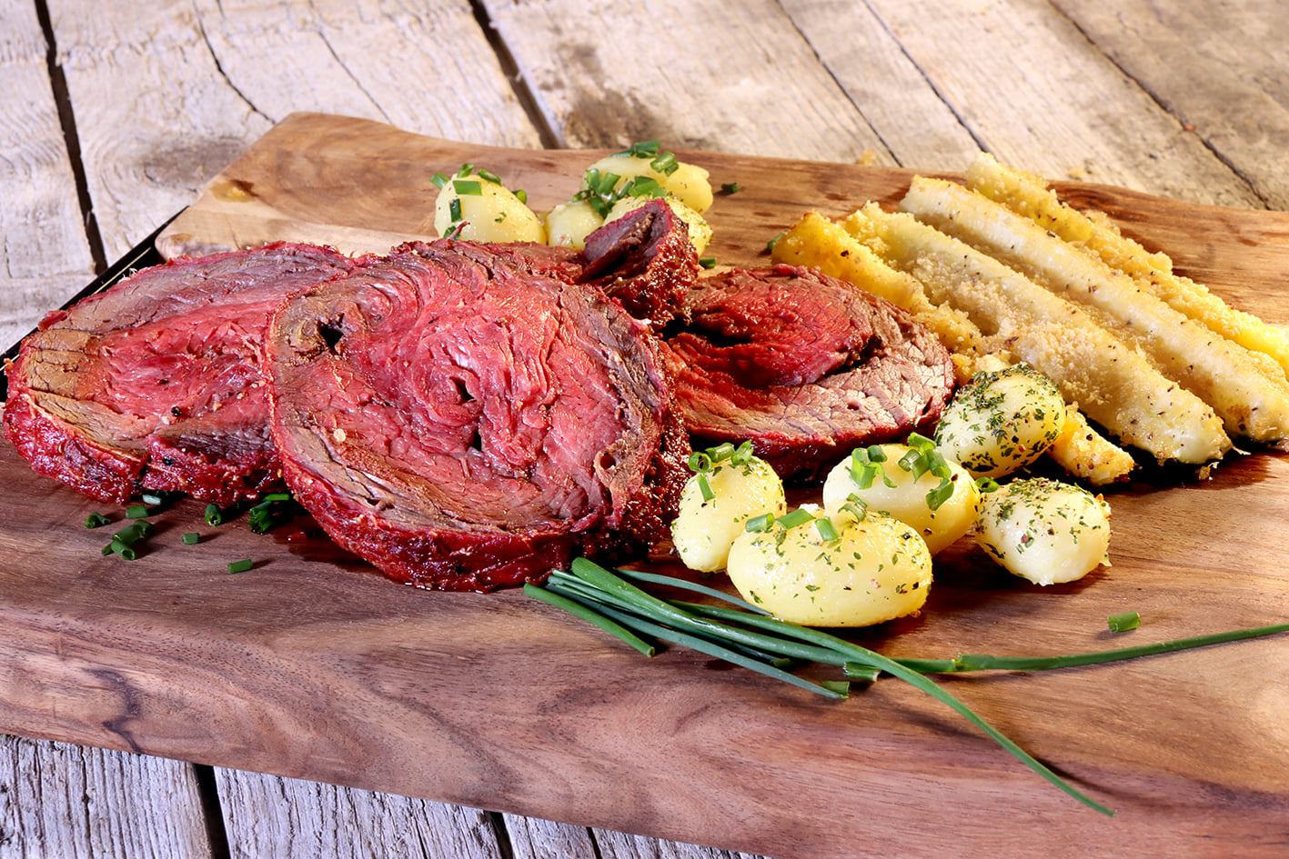 Spitgegrilde Waards Rund Bavette Rollade met gegratineerd courgette ...